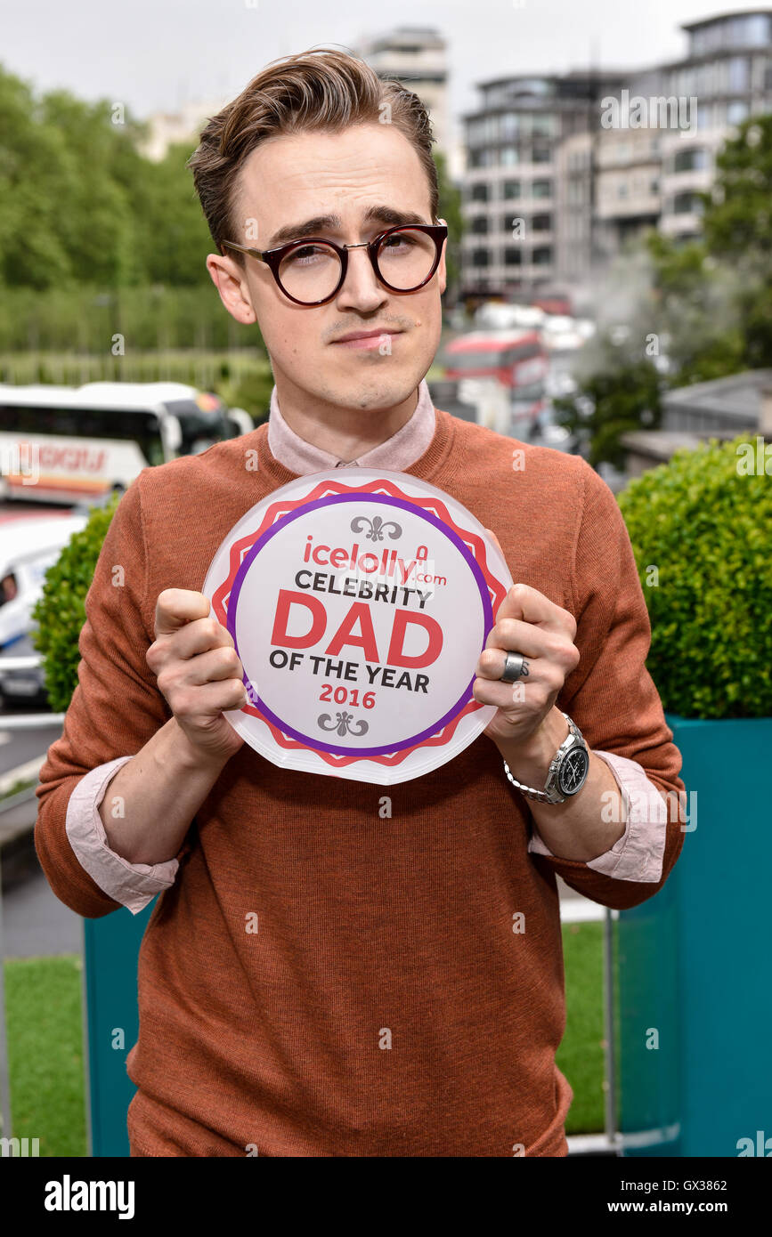 McFly star Tom Fletcher revealed as Icelolly.com's Celebrity Dad of the ...