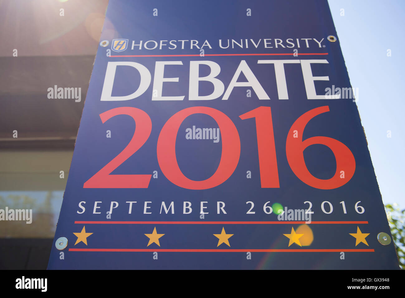 Hofstra university campus hi-res stock photography and images - Alamy