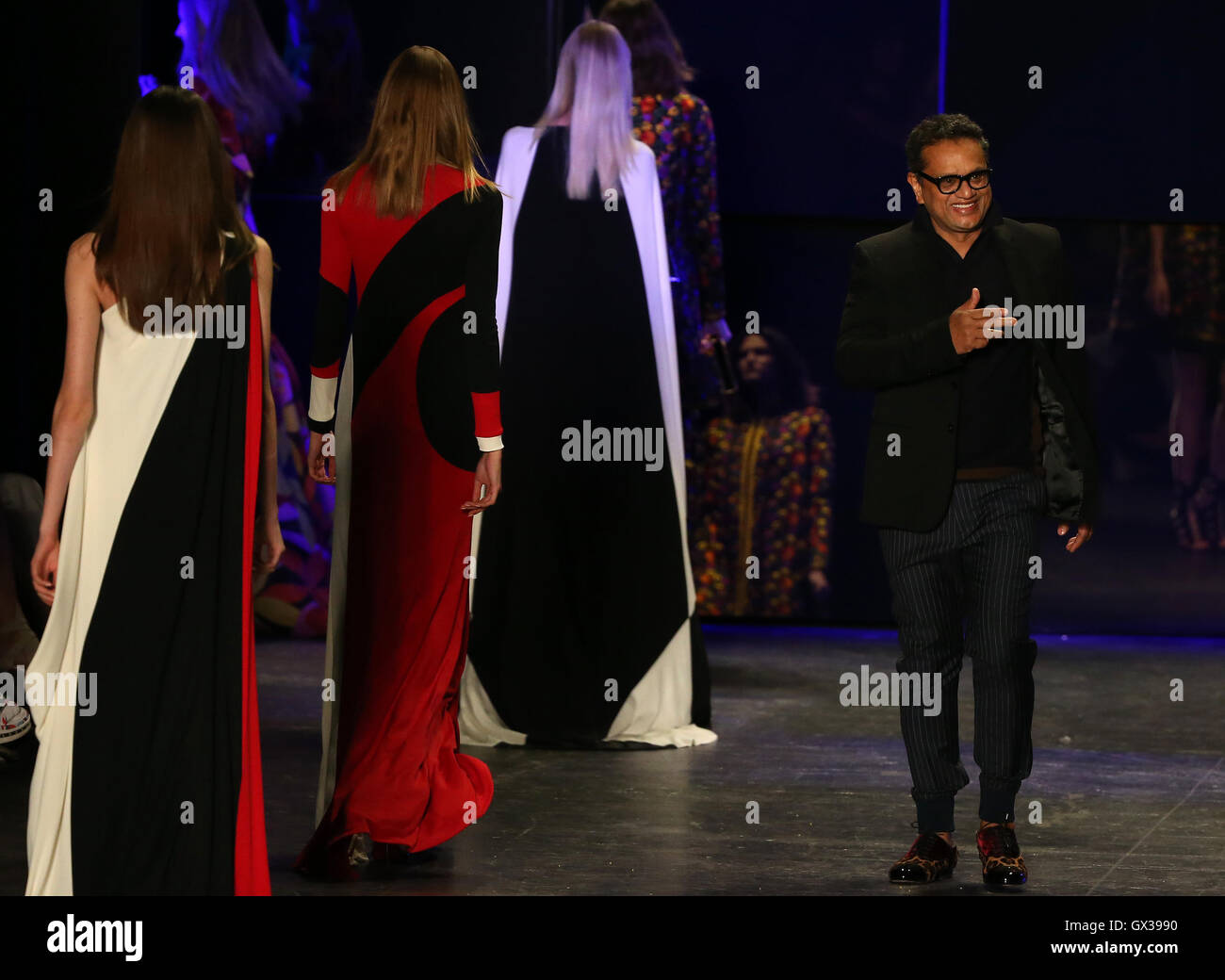 New York, USA. 14th Sep, 2016. Designer Naeem Khan(R) greets the ...