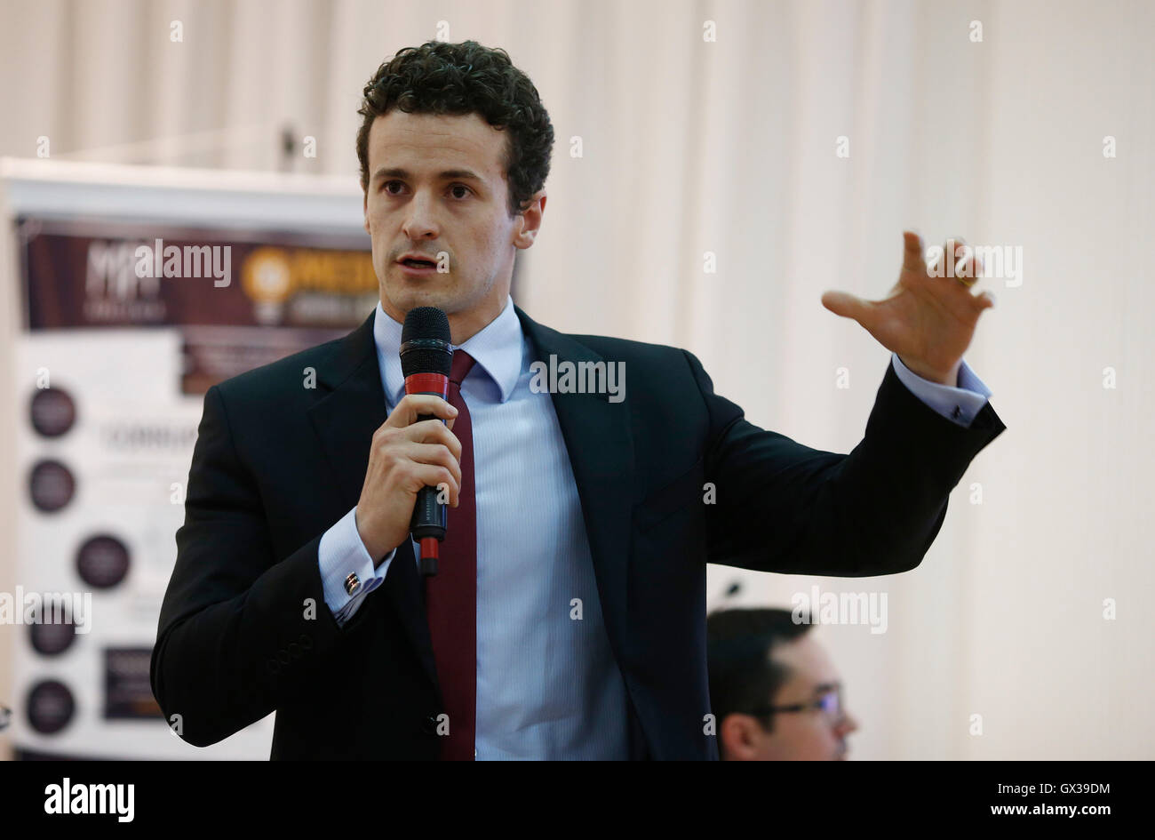 Lizon hi-res stock photography and images - Alamy