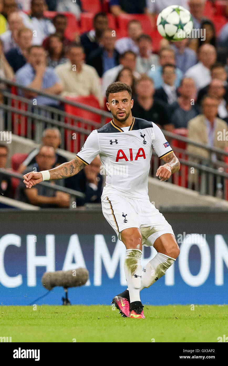 Soccer kyle walker hi-res stock photography and images - Alamy