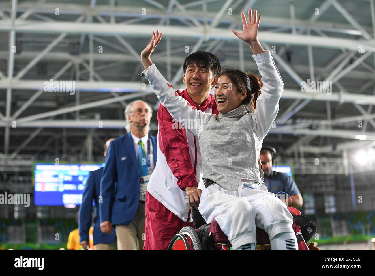 Rio De Janeiro, Brazil. 14th Sep, 2016. Gold medalist Rong Jing (R) of ...