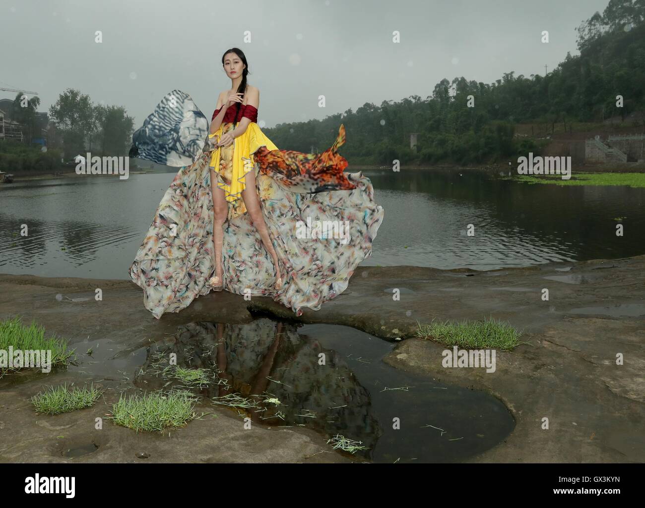 Chongqing, China's Chongqing. 15th Sep, 2016. Model Zhou Yandou poses ...