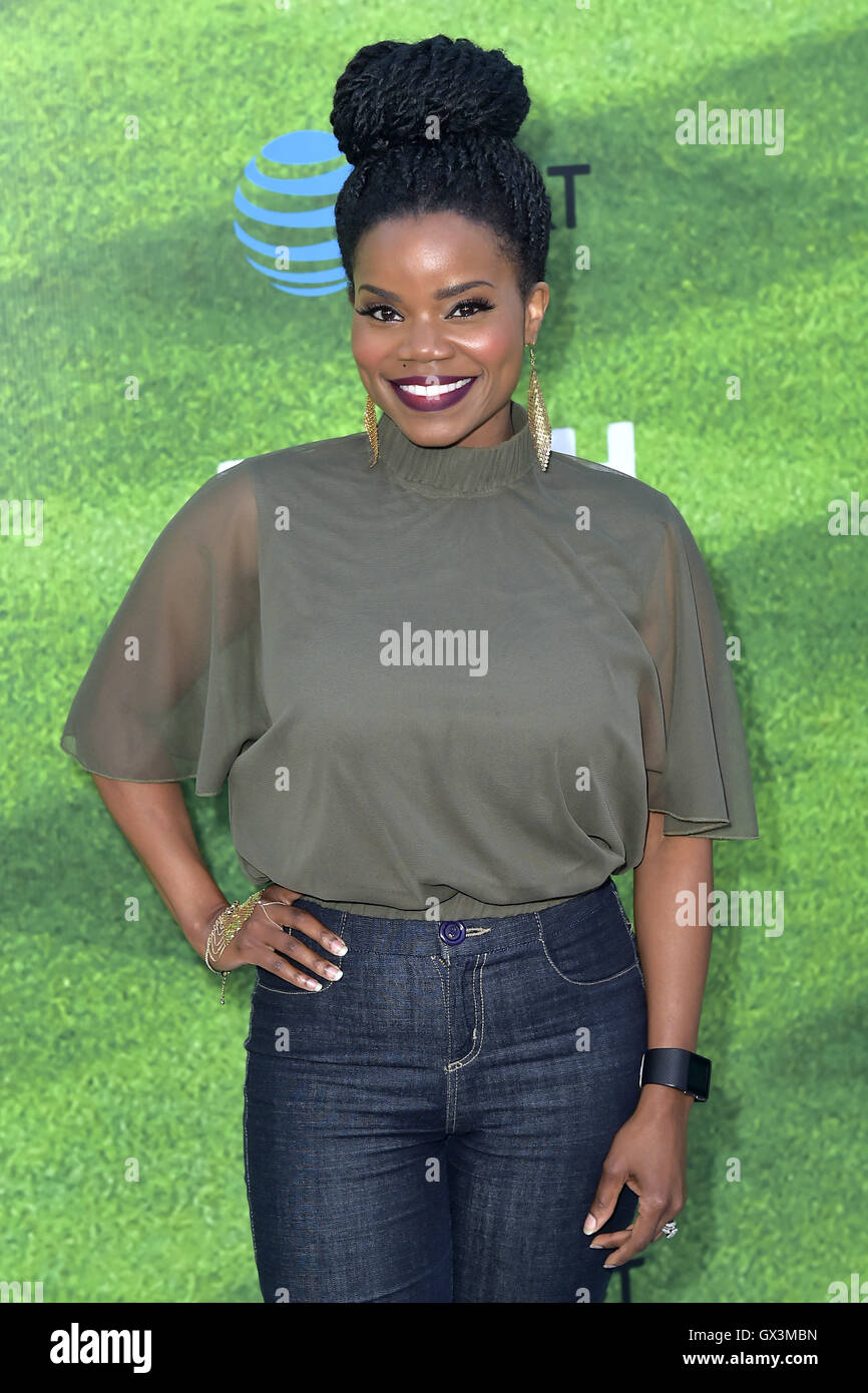 Los Angeles, California. 13th Sep, 2016. Kelly Jenrette attends the ...