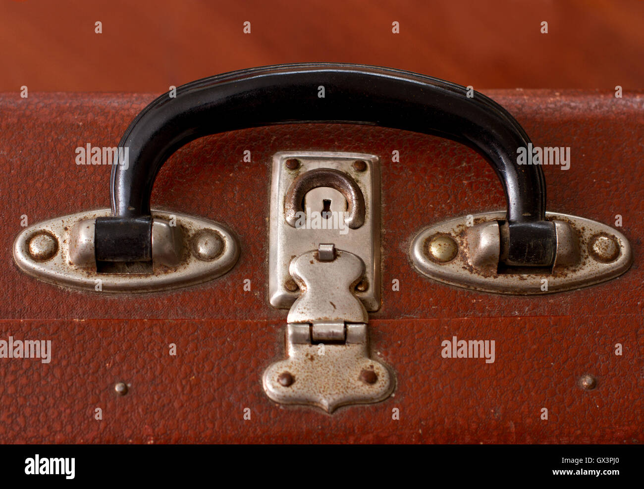 Dusty old suitcase hi-res stock photography and images - Alamy