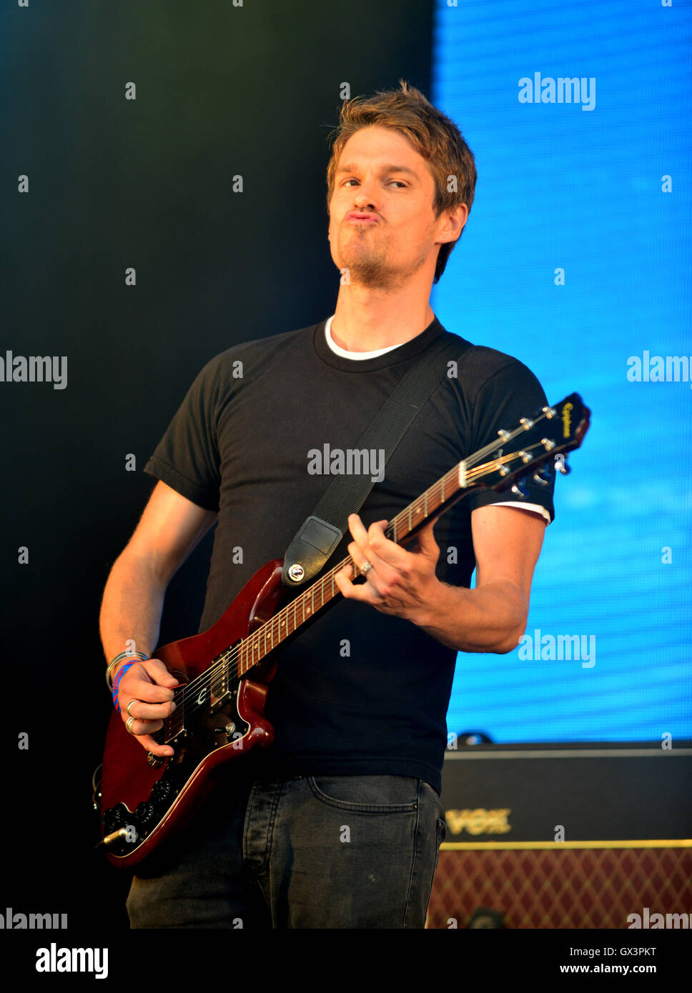 Reef at The Big Feastival at Alex James' Farm August, 2016 in Kingham ...