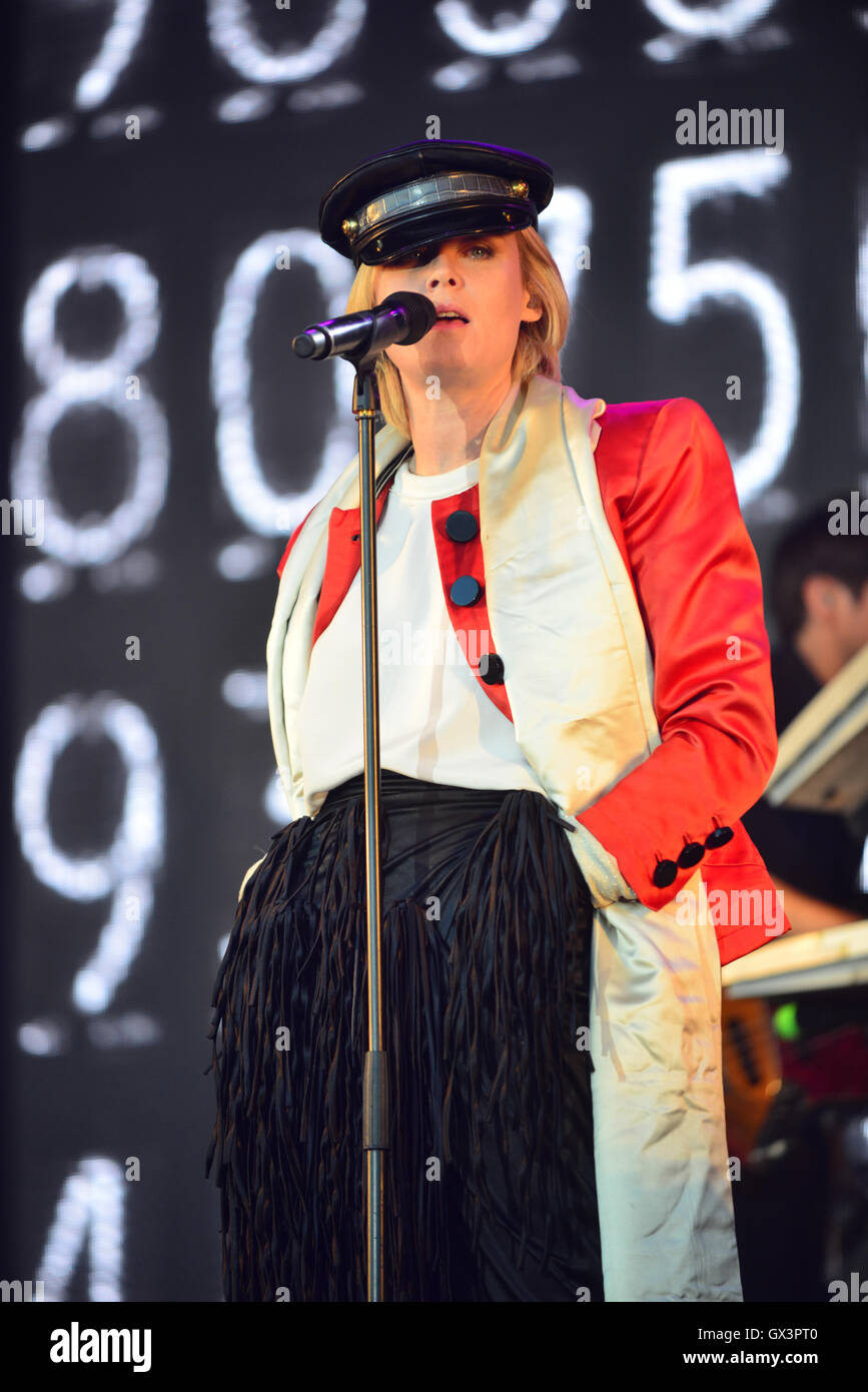 Jamie olivers big feastival Stock Photo - Alamy