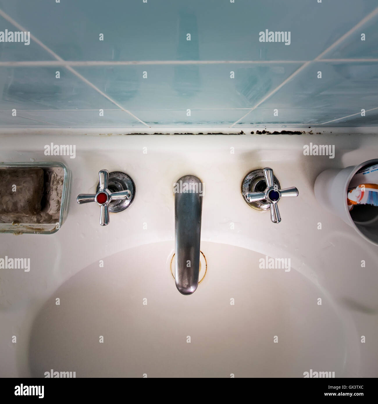 Bathroom sink viewed from above Stock Photo - Alamy