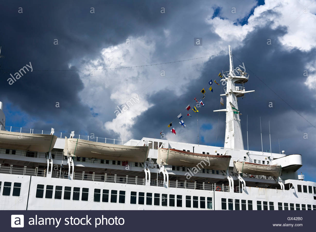 Cruise Ship Ss Rotterdam Stock Photos & Cruise Ship Ss Rotterdam Stock ...
