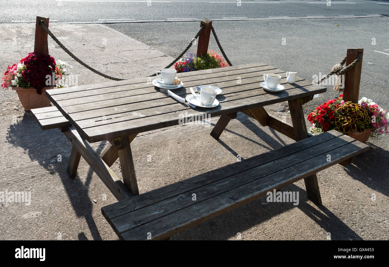 Roadside tea room hi-res stock photography and images - Alamy