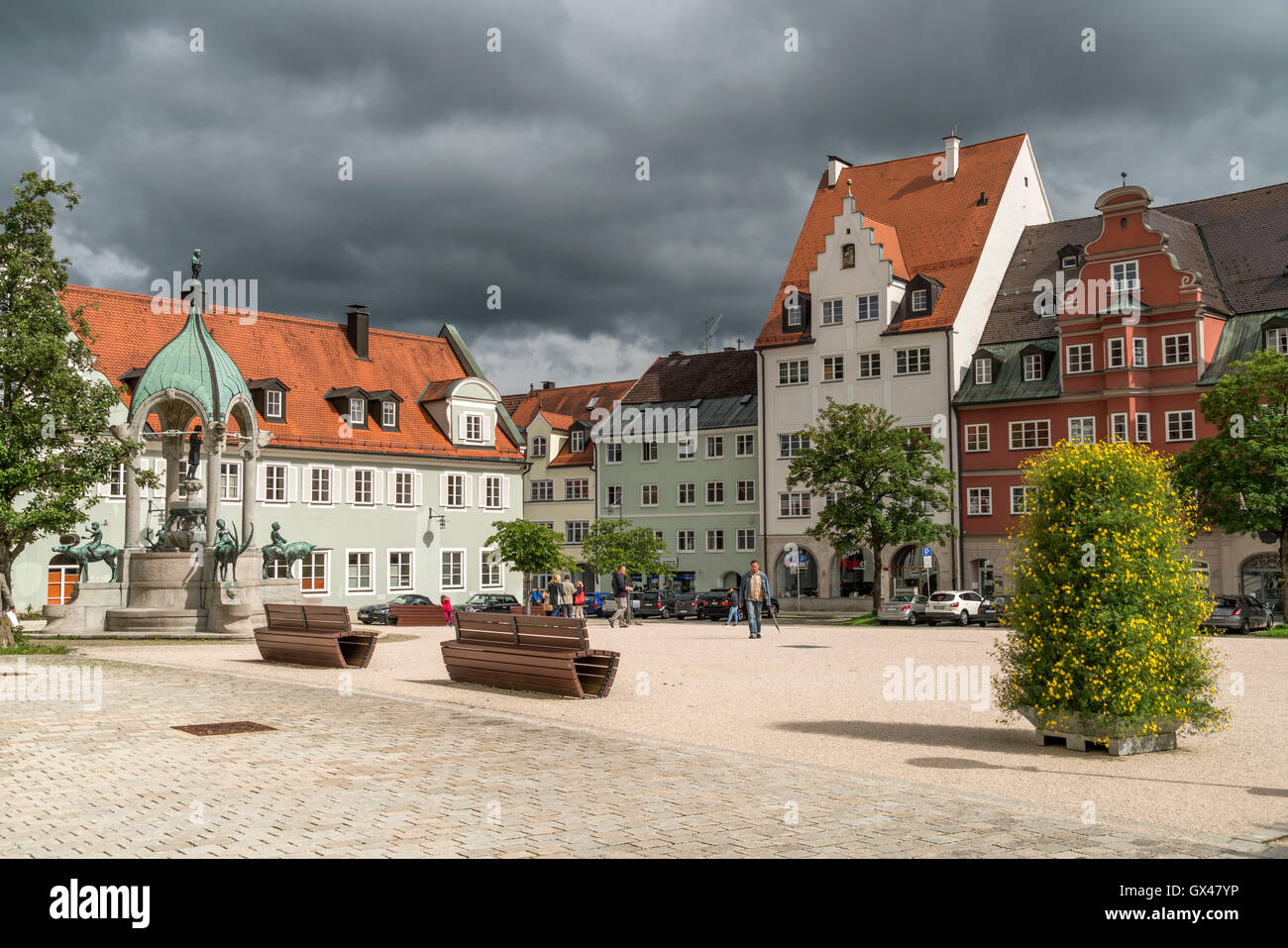 St.-Mang-Platz in Kempten, Allgaeu, Bayern, Deutschland | St. Mang ...