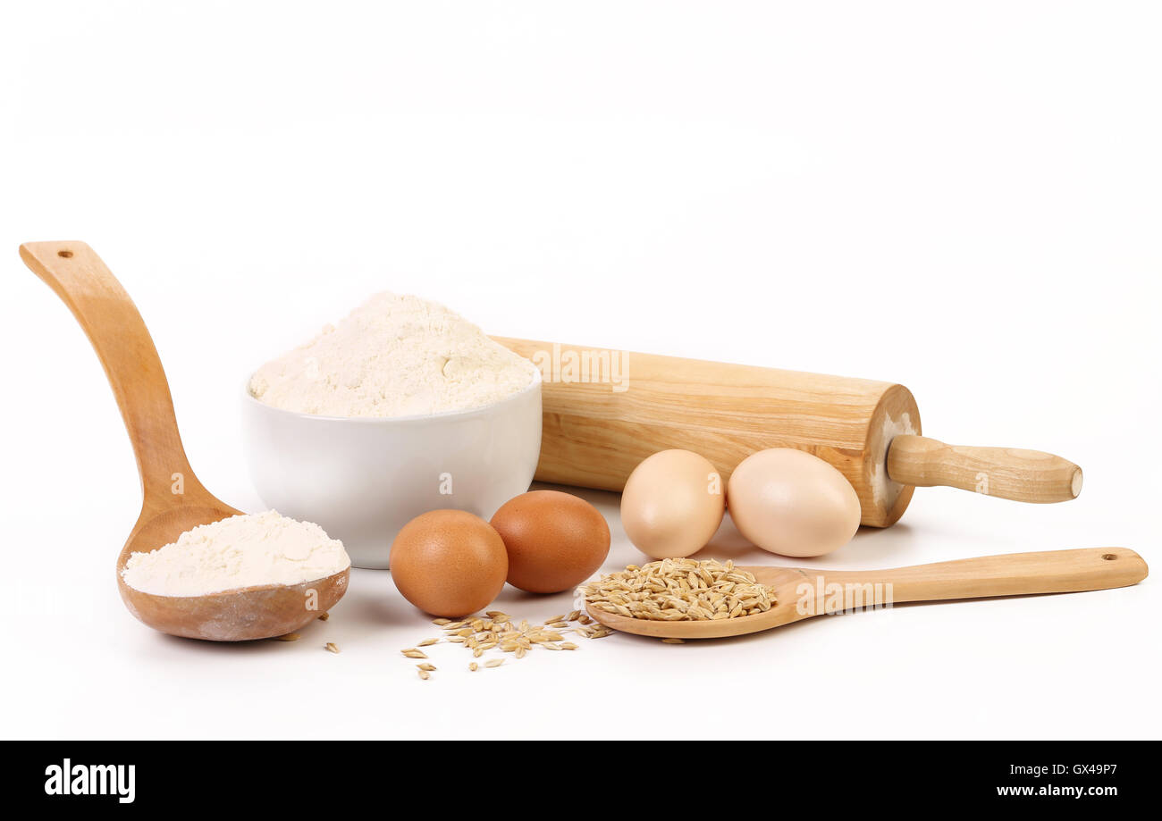 Composition of flour and eggs Stock Photo - Alamy