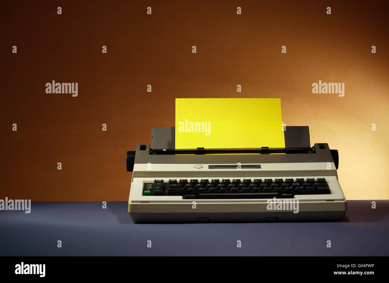 Office office equipment electric typewriter hi-res stock photography ...