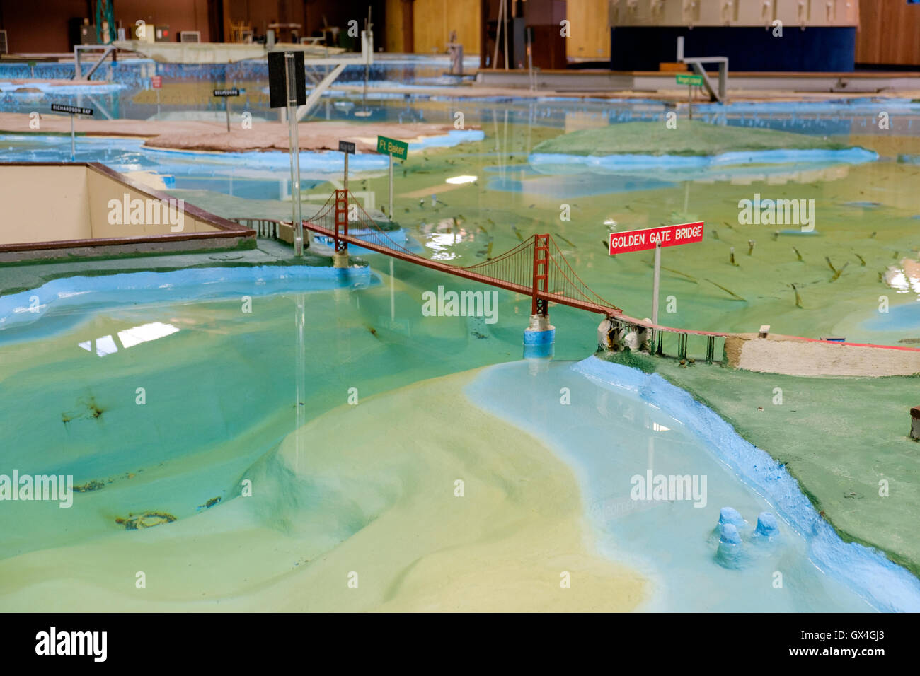 The Bay Area Model - a physcial model for the simulation of water flow ...
