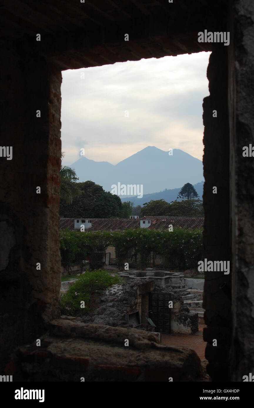 Volcanoes eruption hi-res stock photography and images - Alamy