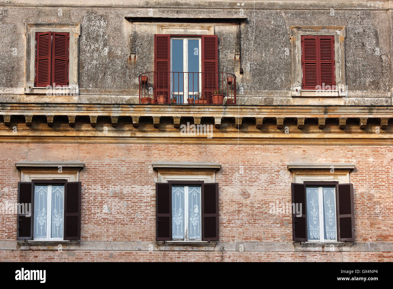 Old beautiful building architecture hi-res stock photography and images ...