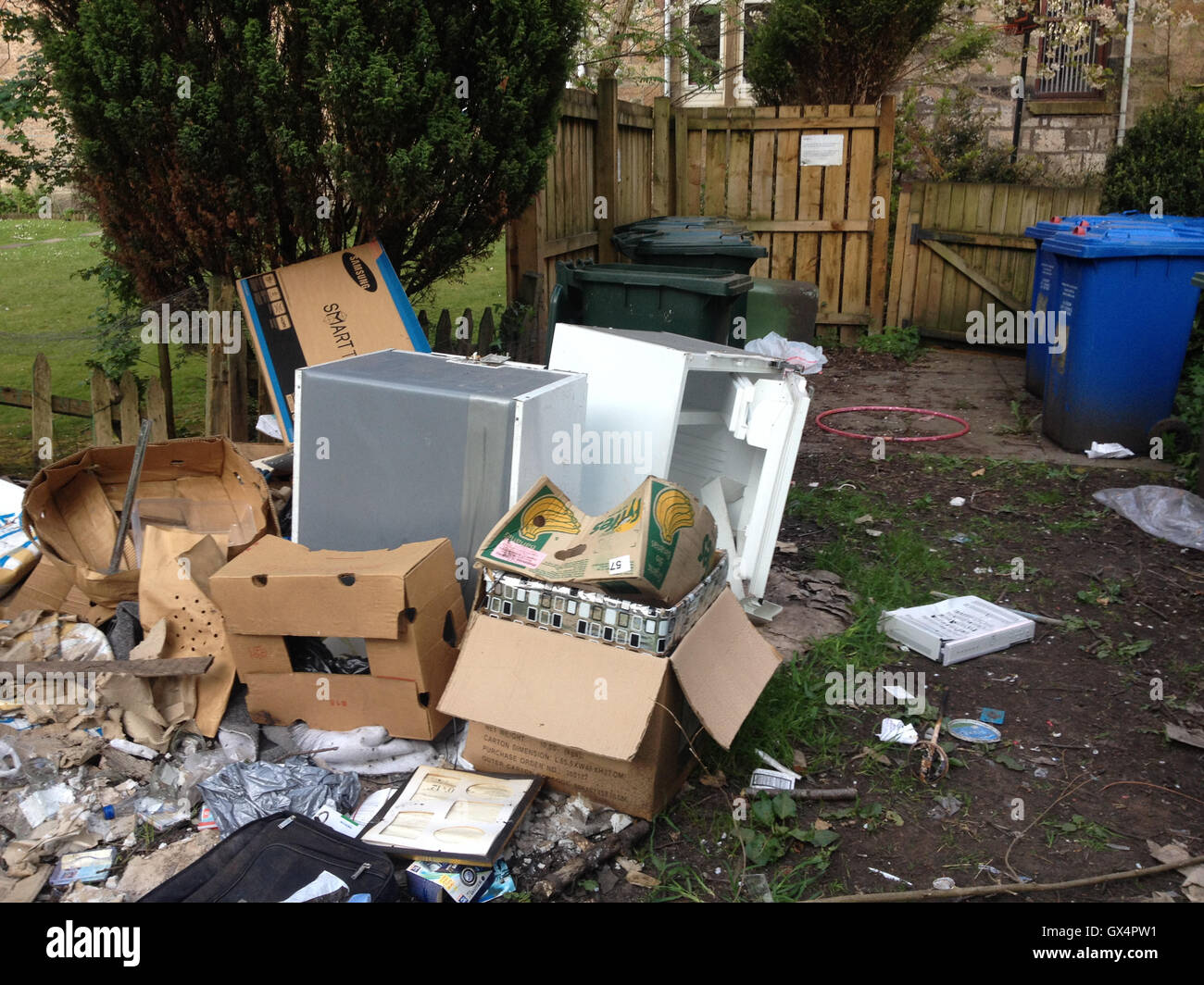 Bins household goods hi-res stock photography and images - Alamy