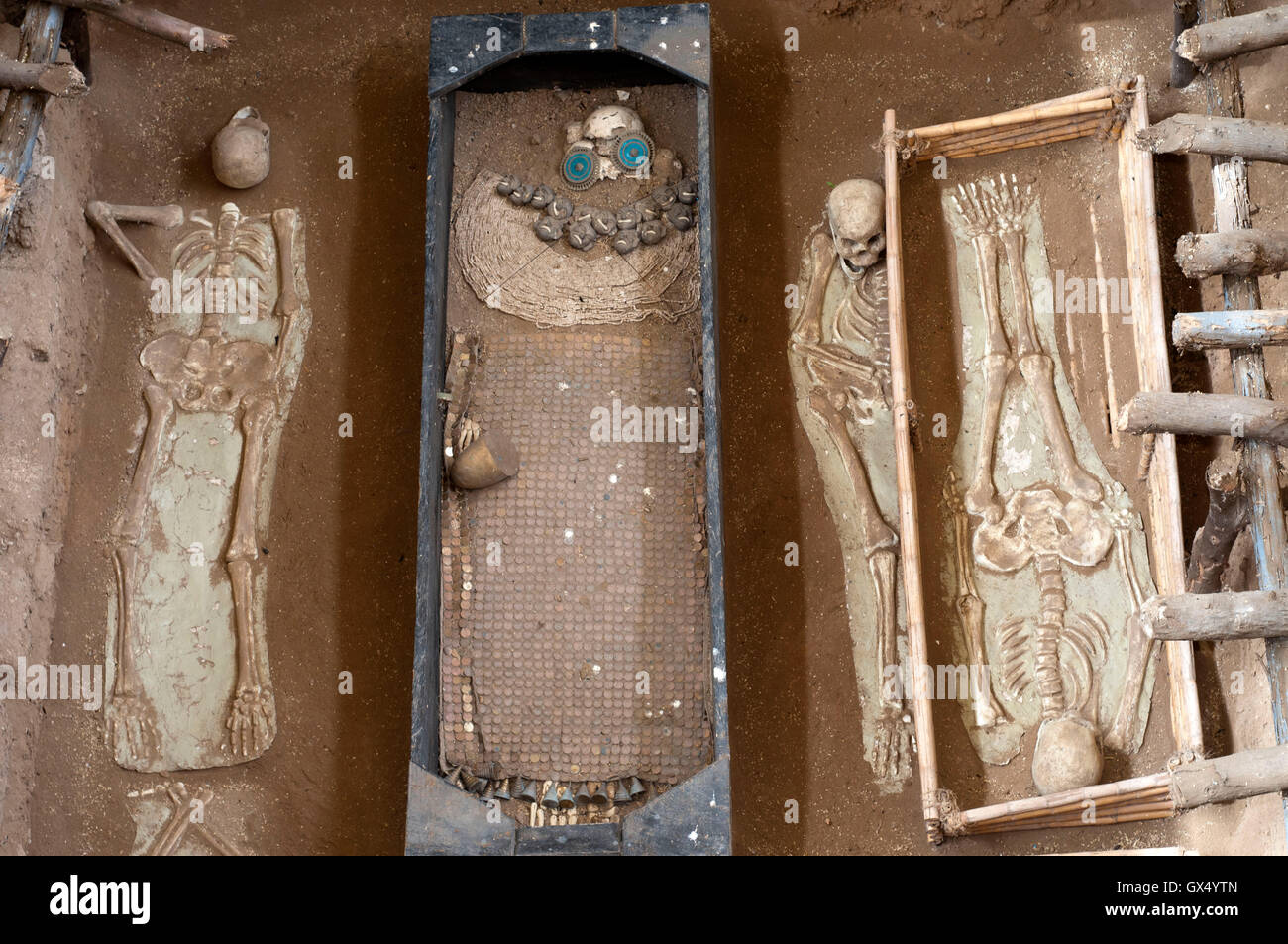The Royal Tombs of the Lord of Sipan, Huaca Rajada, Lambayeque ...
