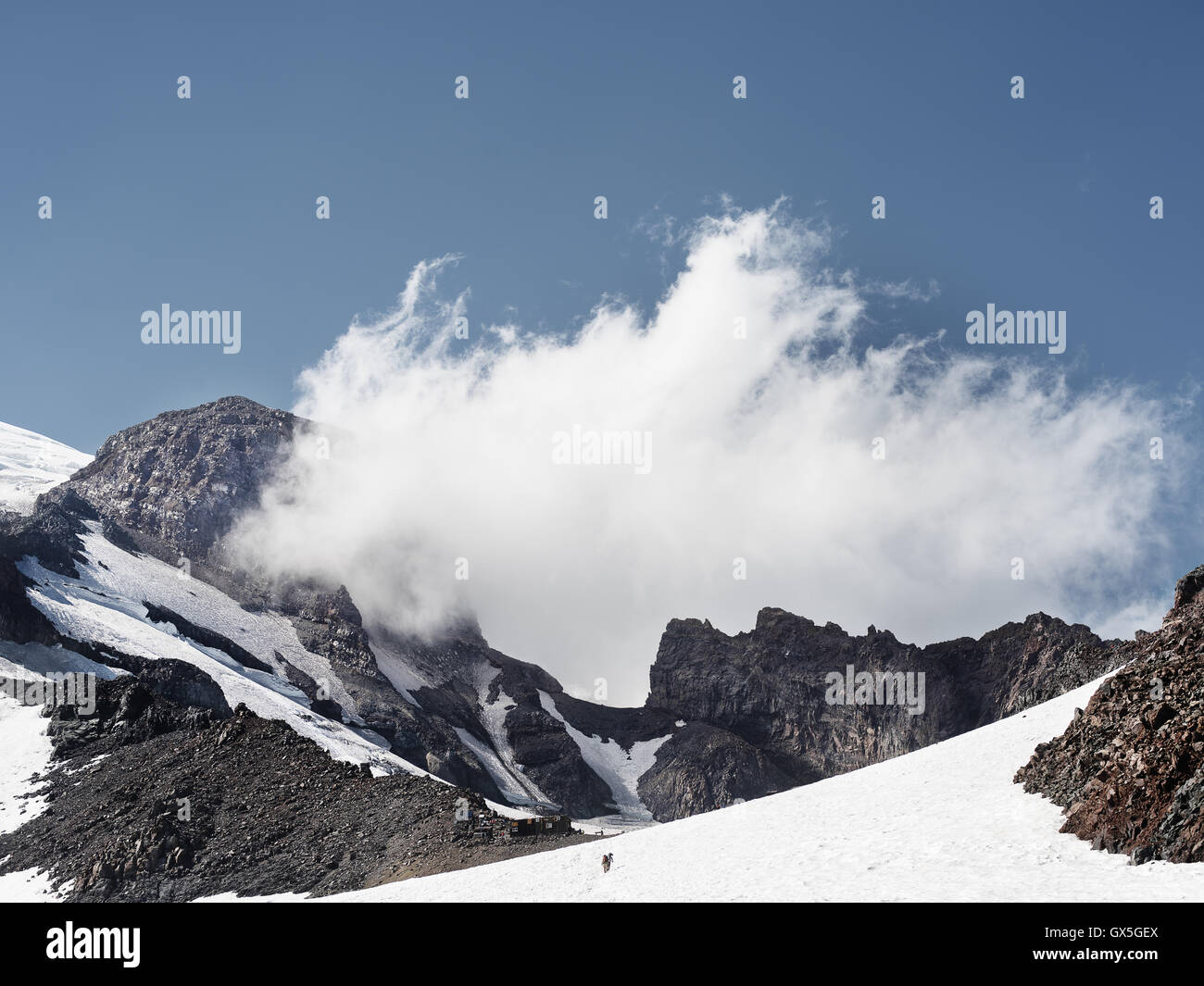 Daunting hi-res stock photography and images - Alamy