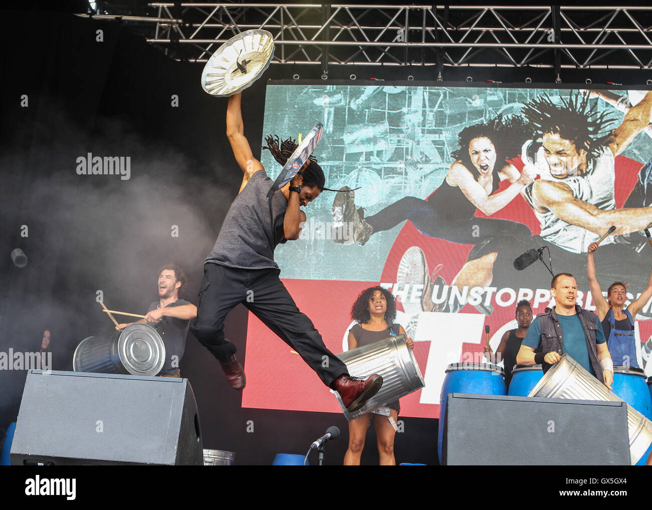 West End Live day 2 - Performances - Stomp Featuring: Stomp Where ...