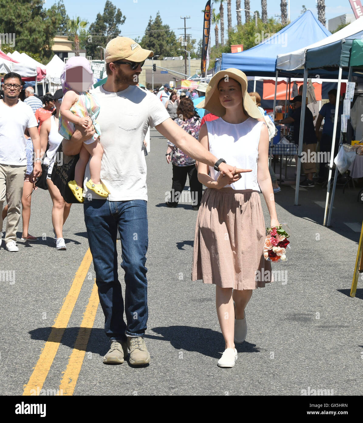Summer Glau and husband Val Morrison take their daughter Milena Jo ...