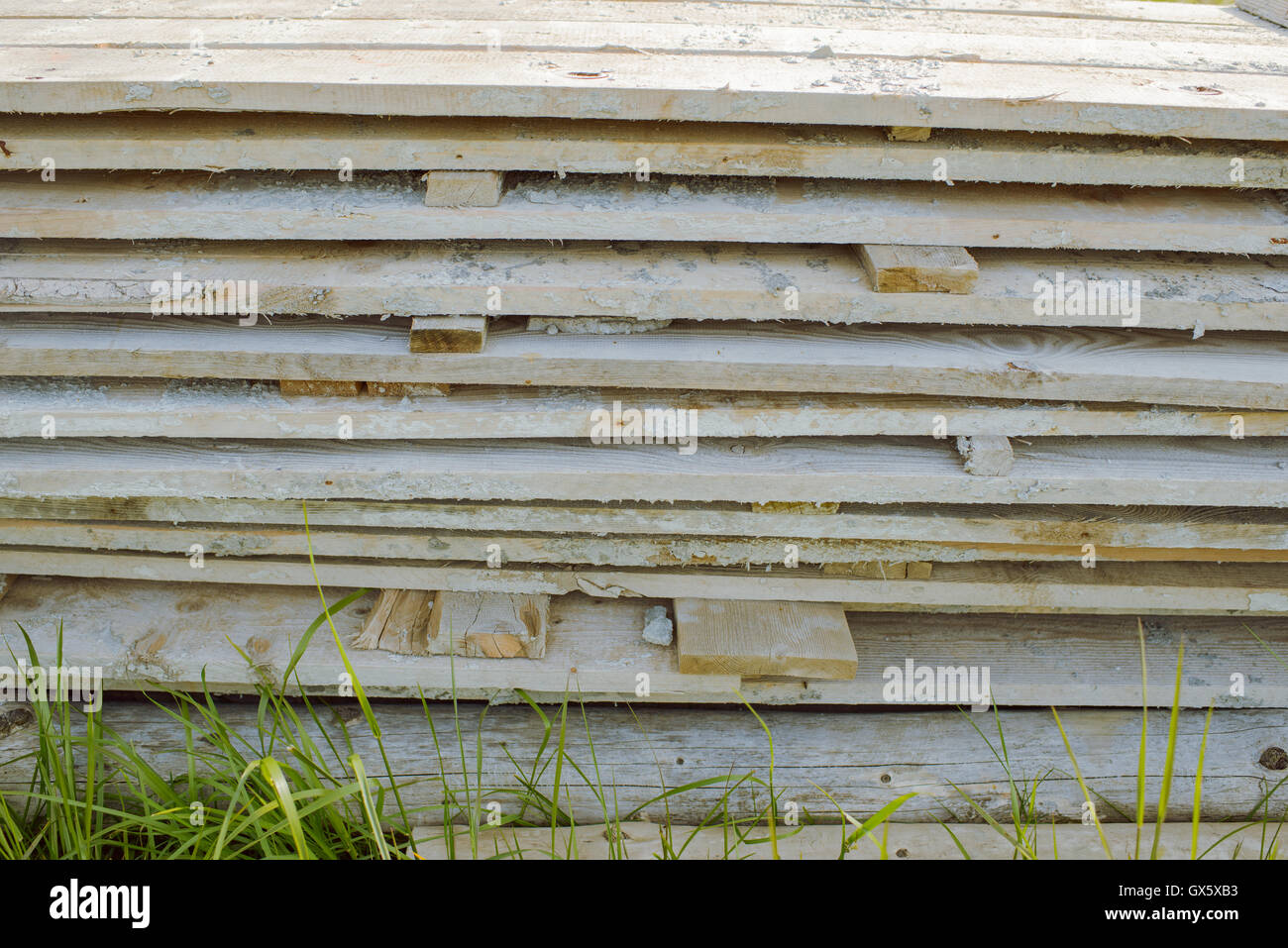 Stack boards hi-res stock photography and images - Alamy