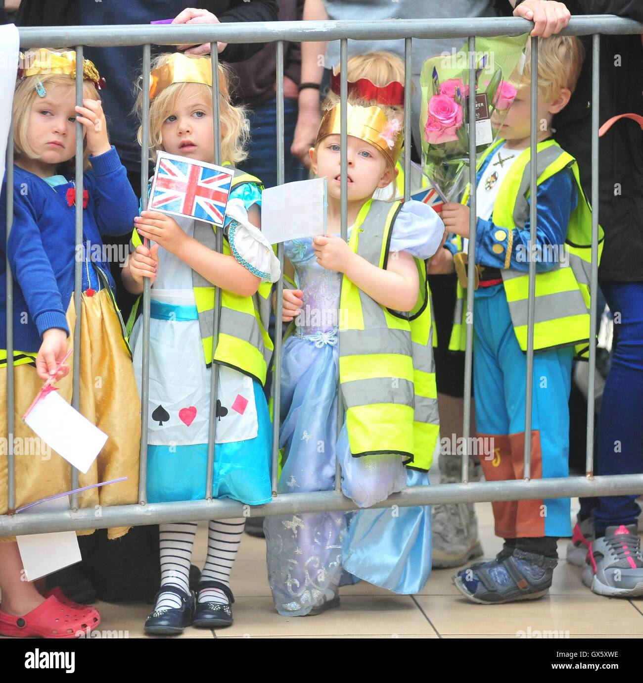 Queen Elizabeth II arrives in Liverpool Featuring: Queen Elizabeth II ...