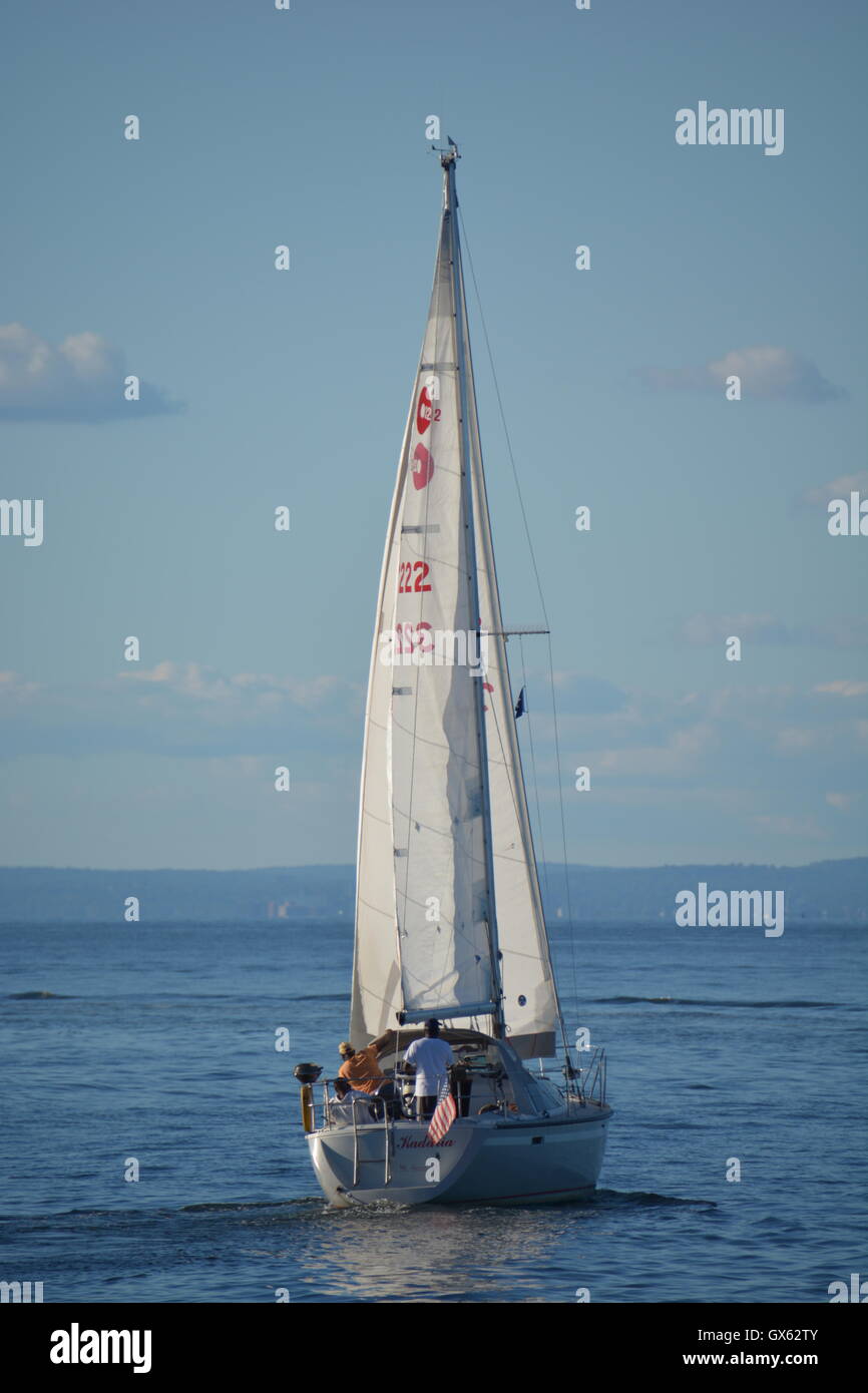 Long island sound boat hi-res stock photography and images - Alamy