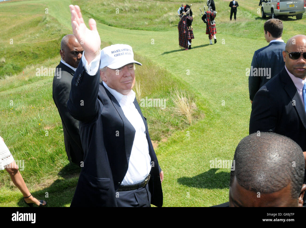 US Presidential candidate Donald Trump opens Trump Turnberry Golf ...