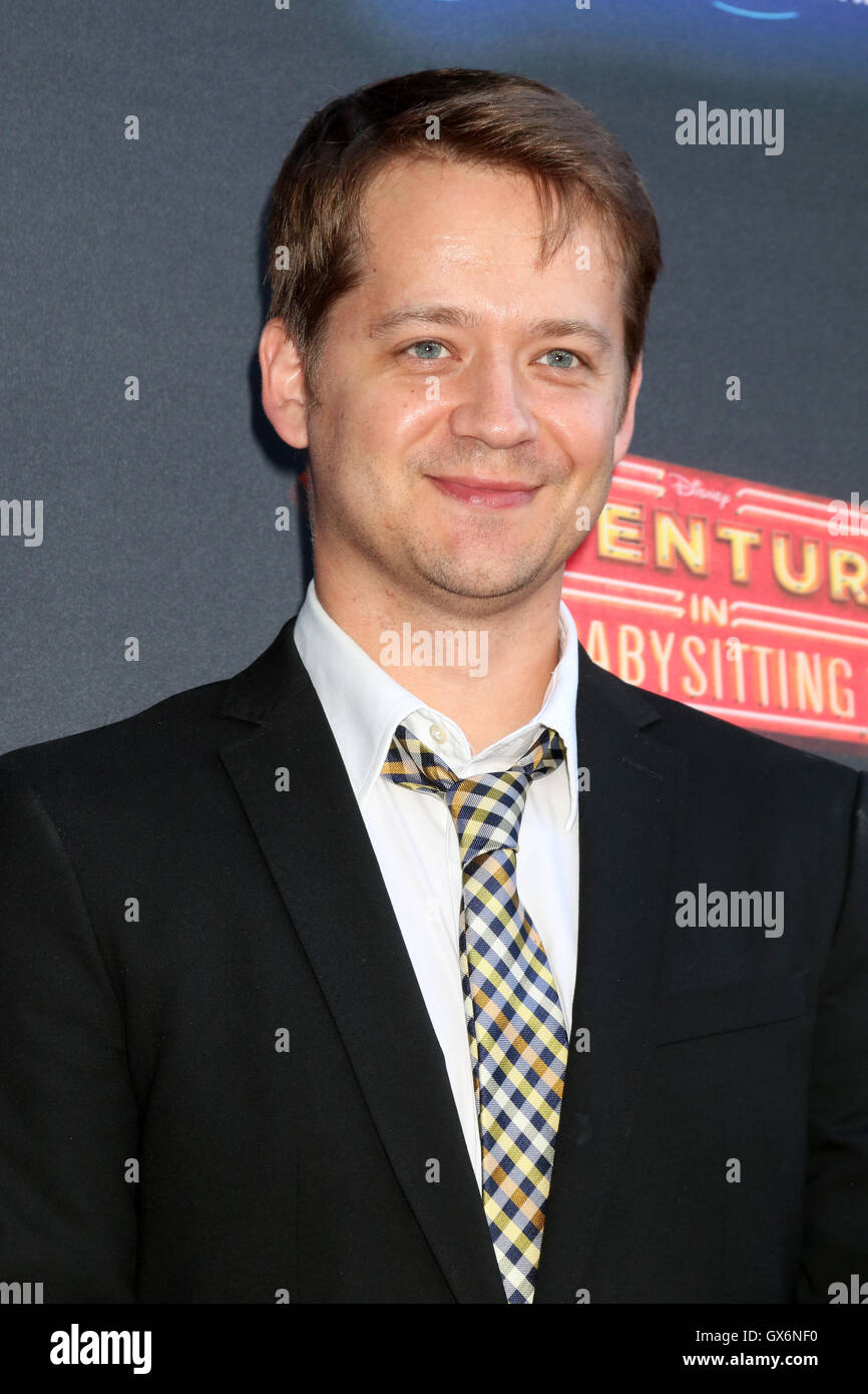 Actor jason earles hi-res stock photography and images - Alamy