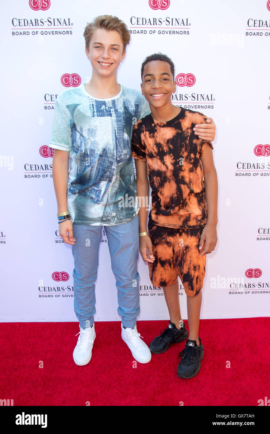 1st Annual 'Rock for Research' Summer Concert held at a private Beverly ...