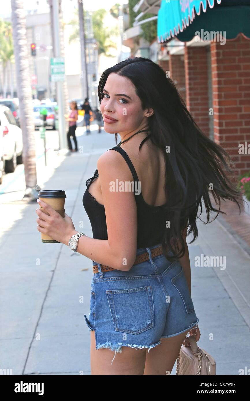 Mara teigen model hi-res stock photography and images - Alamy