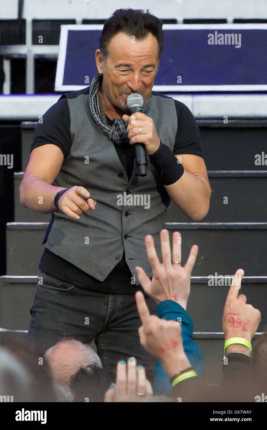 Bruce Springsteen performing live in front of 62,701 fans in Gothenburg ...