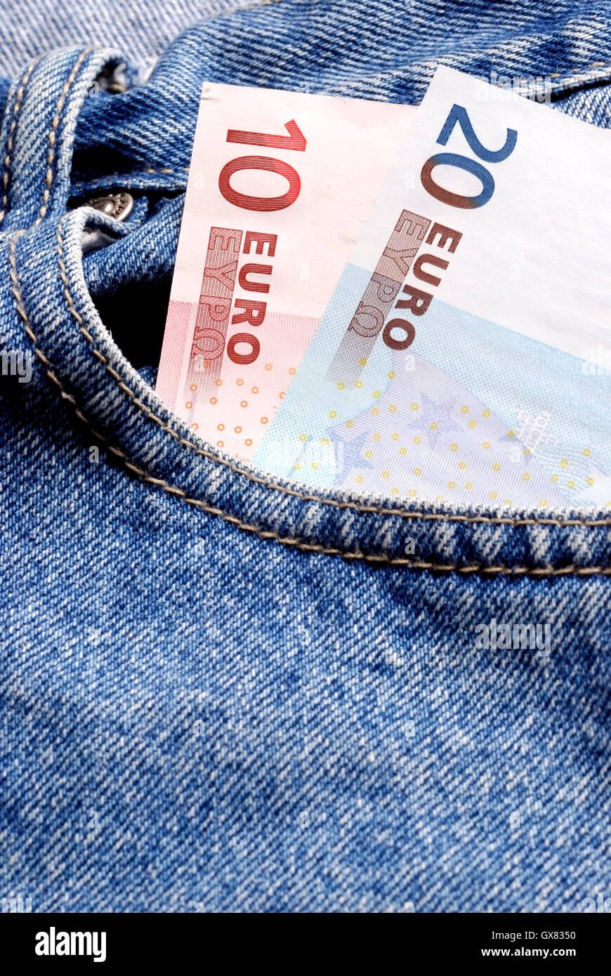 Euro banknotes in jeans pocket Stock Photo - Alamy