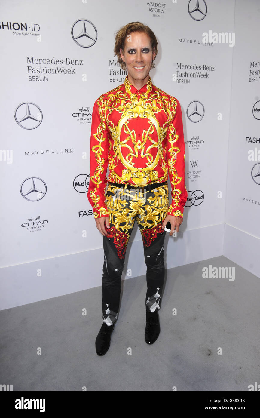 Mercedes Benz Fashion Week Berlin Spring/Summer 2017 - MINX by Eva Lutz ...