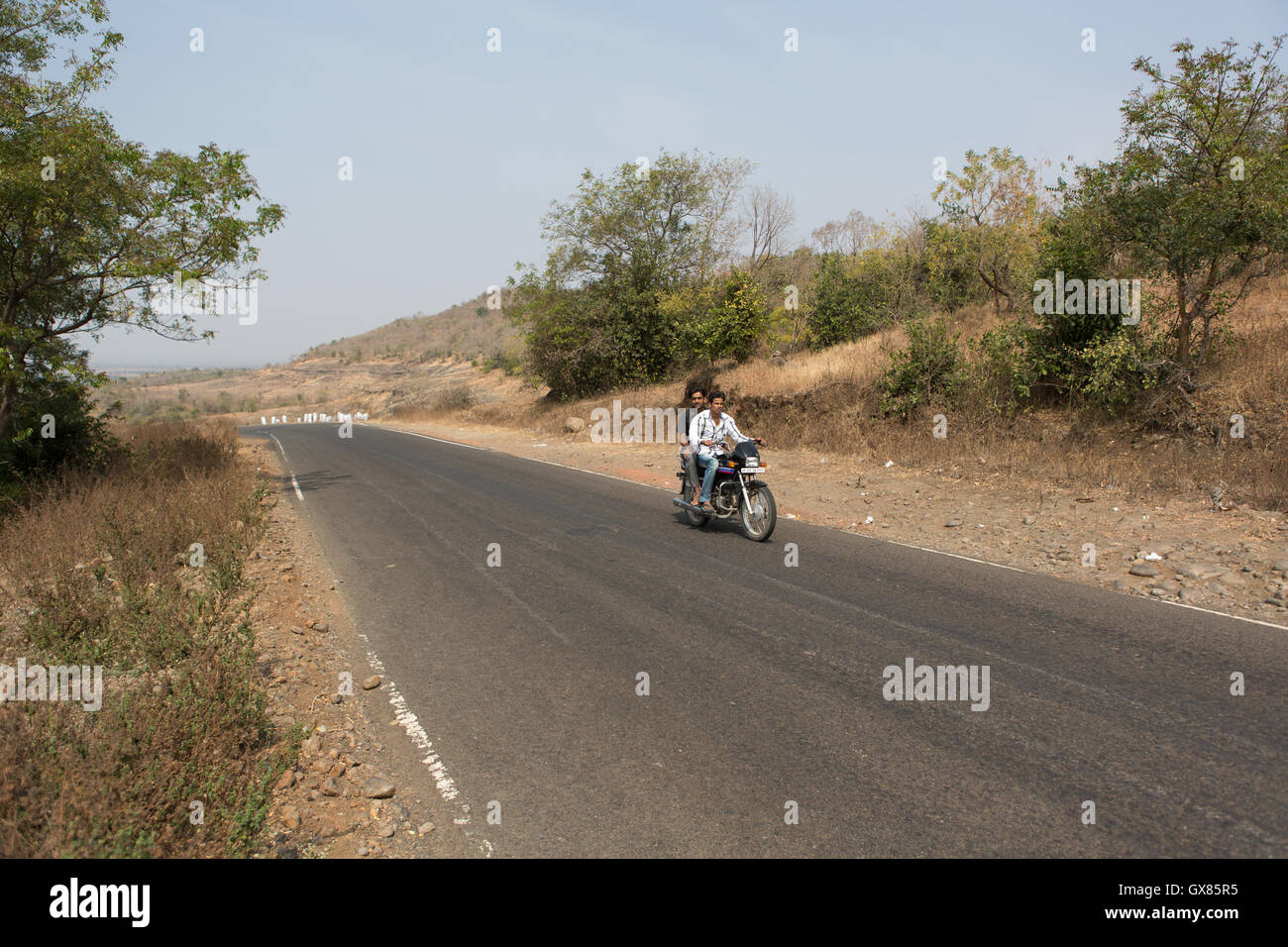 Indian Commute High Resolution Stock Photography and Images - Alamy