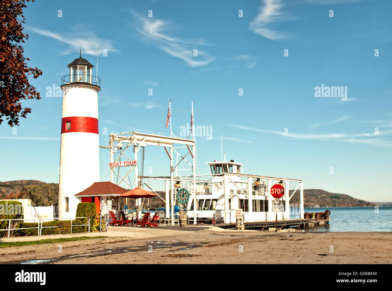 lighthouse and boat tour dock Stock Photo - Alamy