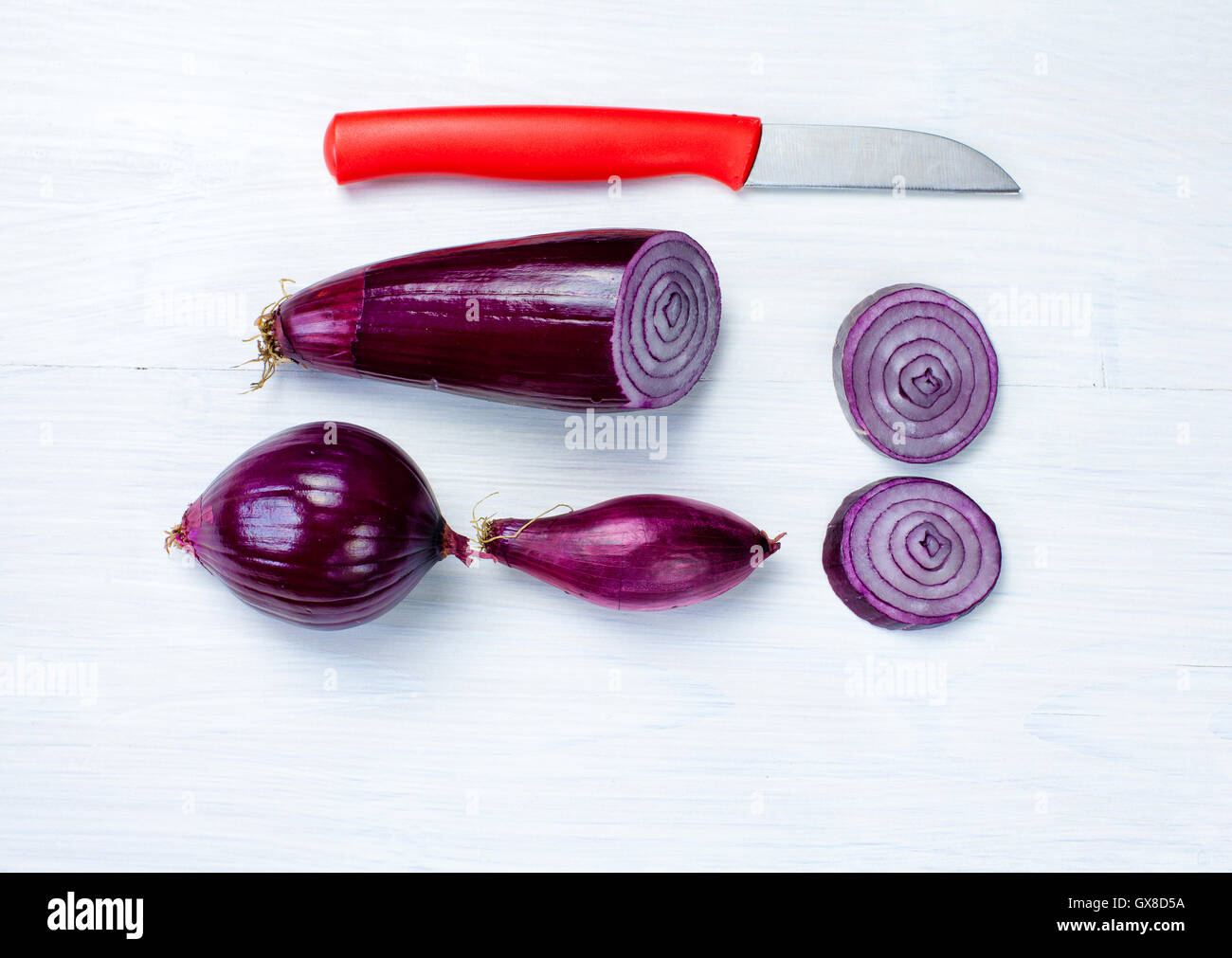 Tropea red onions hi-res stock photography and images - Alamy