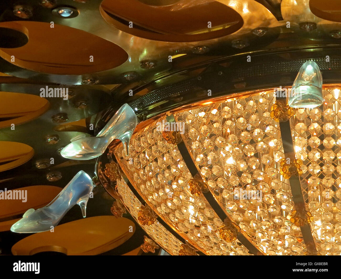 Glass slipper hi-res stock photography and images - Alamy