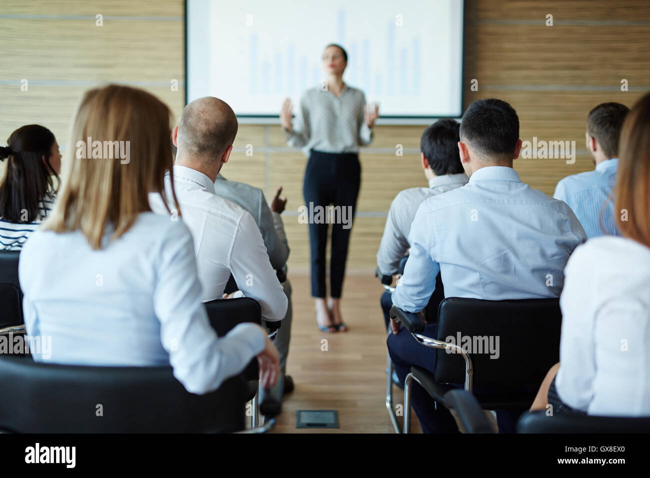 Group business people seminar hi-res stock photography and images - Alamy