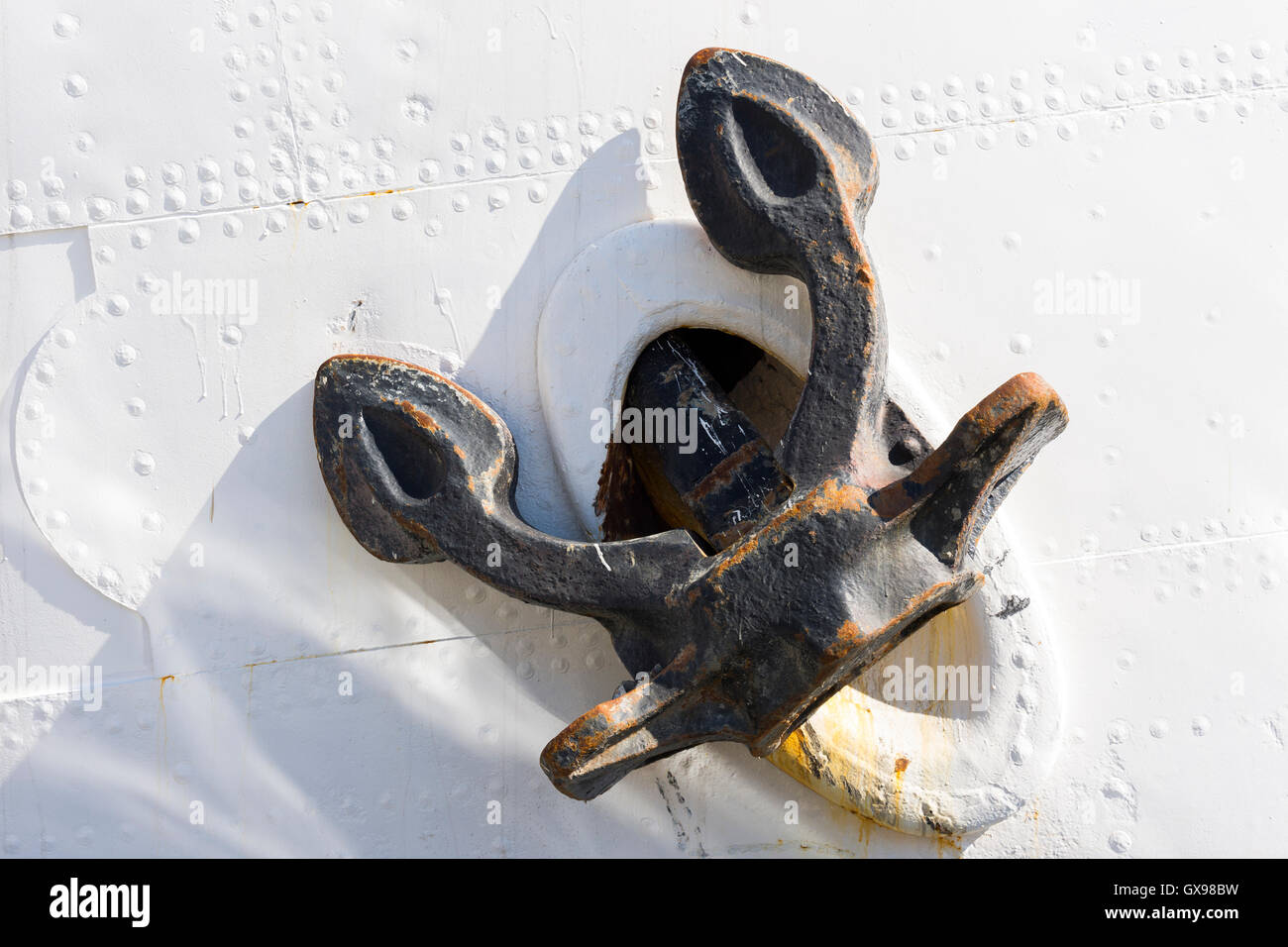 Anchor shape hi-res stock photography and images - Alamy