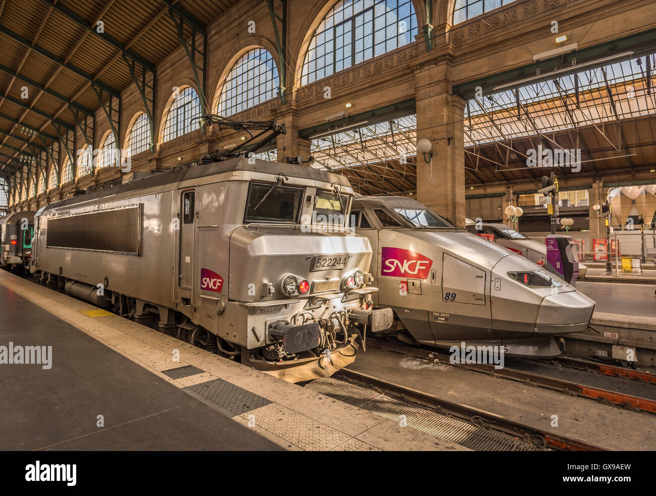 French tgv train in station hi-res stock photography and images - Alamy