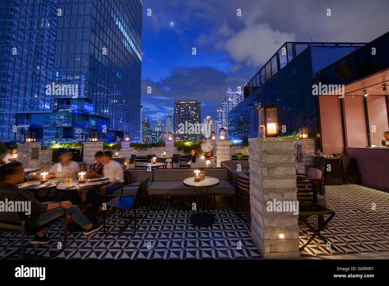 Rooftop bar at the Vogue Lounge, Bangkok, Thailand Stock Photo - Alamy