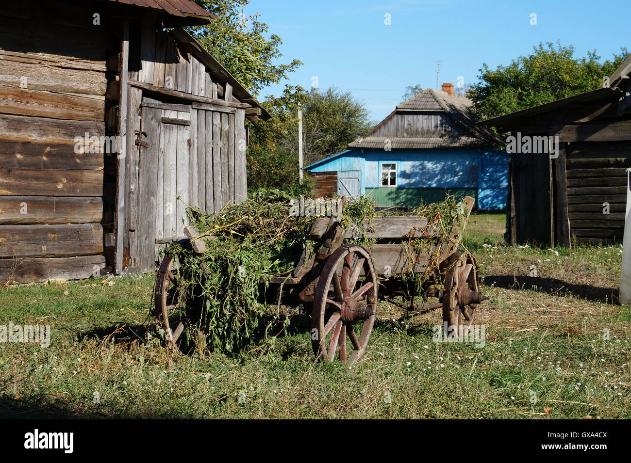 Horse drawn timber wagon hi-res stock photography and images - Alamy