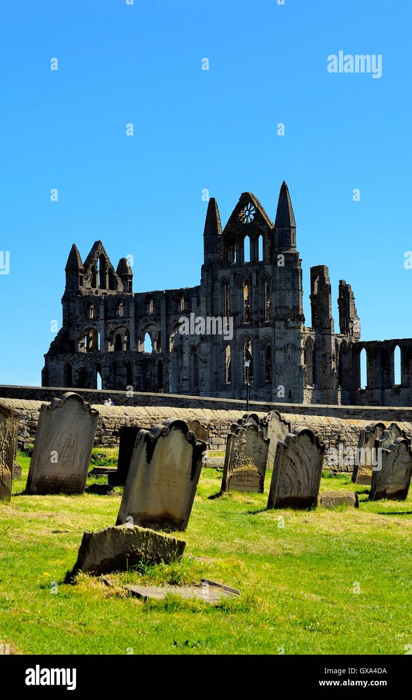 Whitby abbey graveyard gravestones hi-res stock photography and images ...