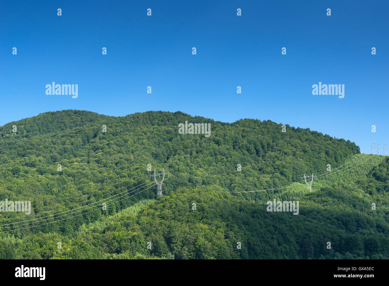 High voltage electric pole support hi-res stock photography and images ...