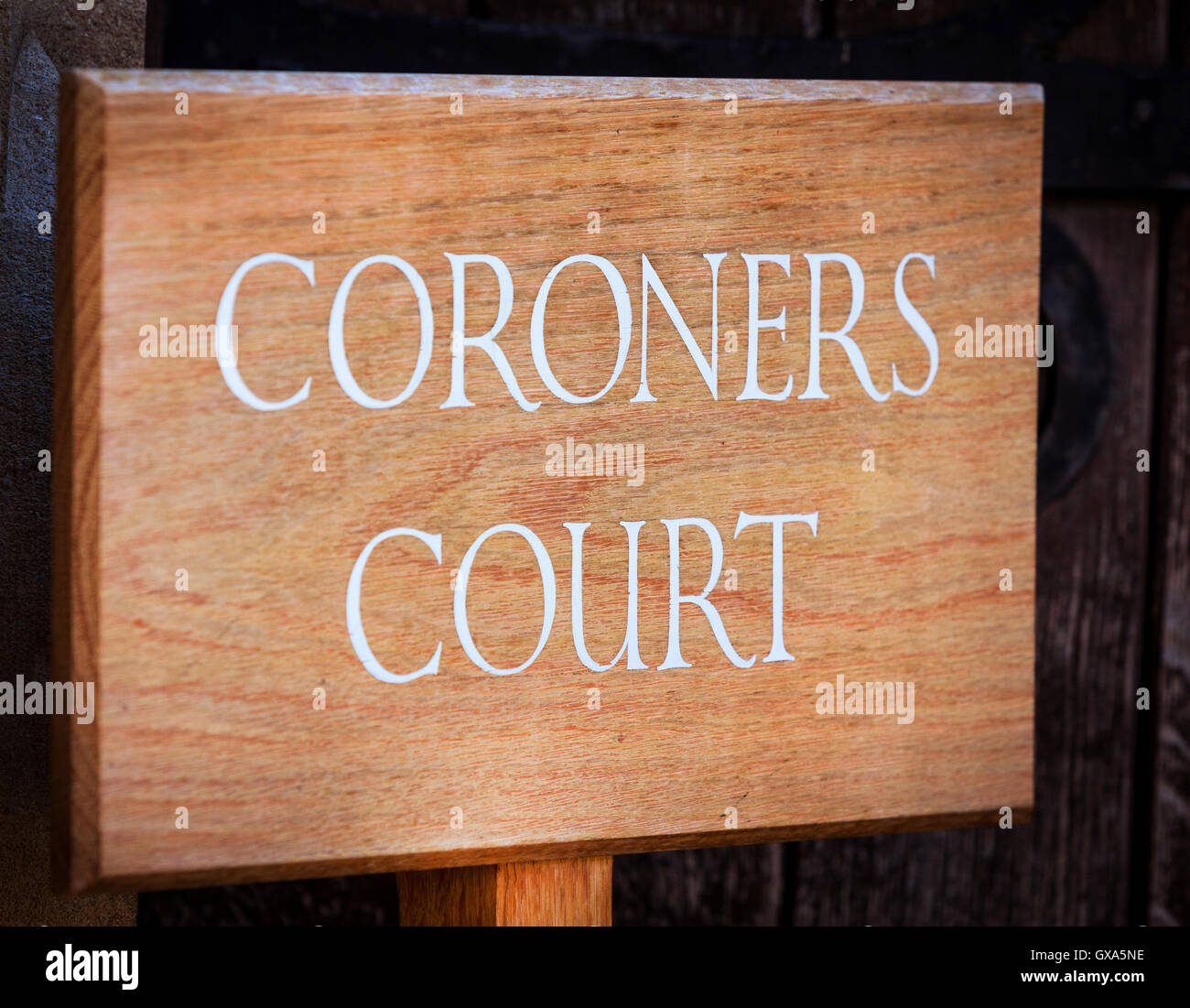 Coroners Court sign pictured outside Southampton and Western coroners ...