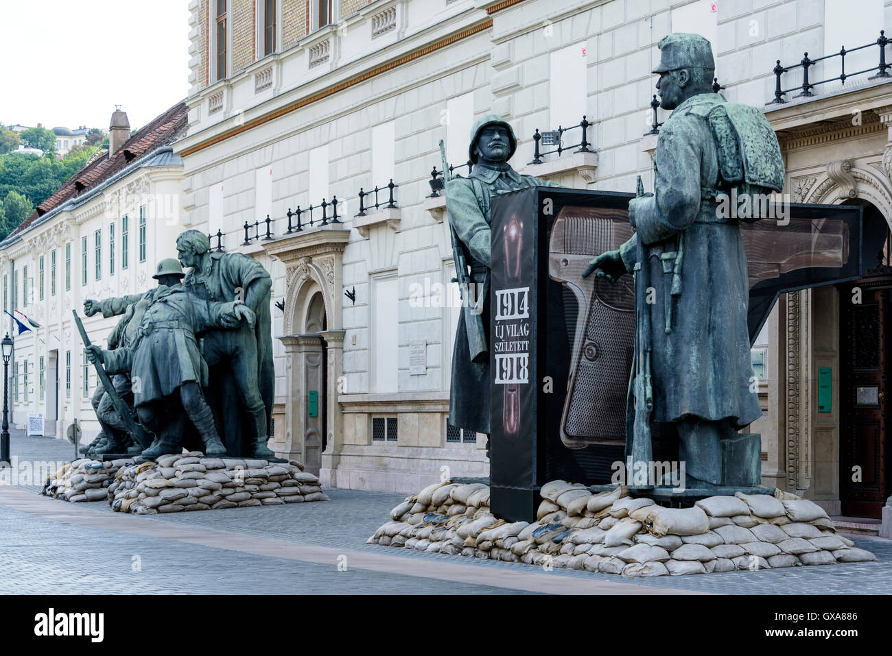 Large sculptures outside a museum Stock Photo - Alamy