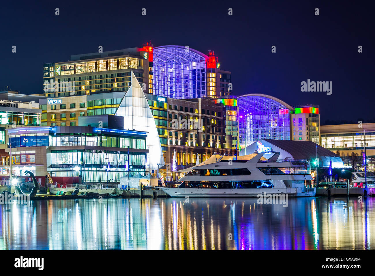 Buildings along potomac river hi-res stock photography and images - Alamy