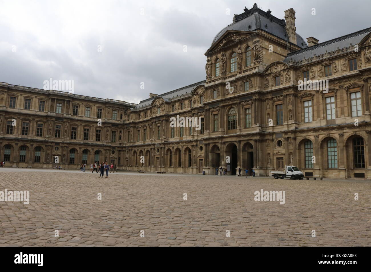 Medieval louvre hi-res stock photography and images - Alamy